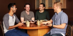 How To Start & Facilitate A Support Group In 6 Steps - MensGroup.com