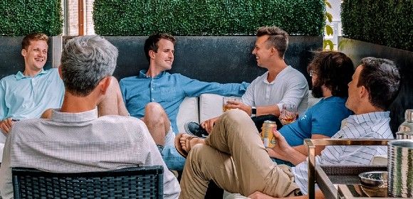 How to Make Friends: A Complete Guide In Making Friends