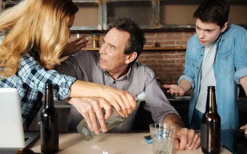 How to Deal with Alcoholic Parents: Tips On Dealing With an Alcoholic ...